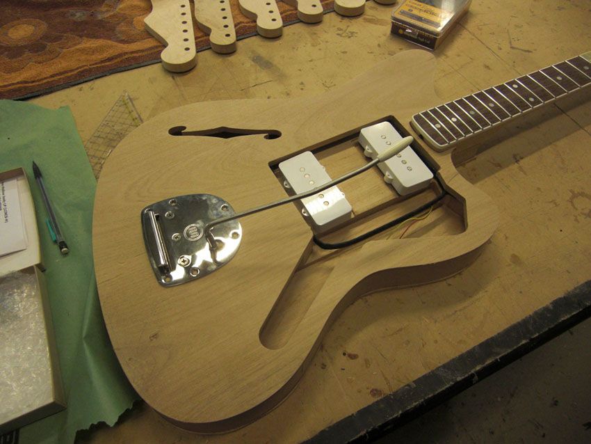 Jazzmaster Thinline build - OffsetGuitars.com